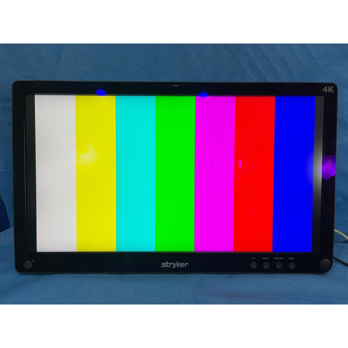 Stryker 240-031-050 32" 4K Surgical Display Monitor w/ Power Supply (P